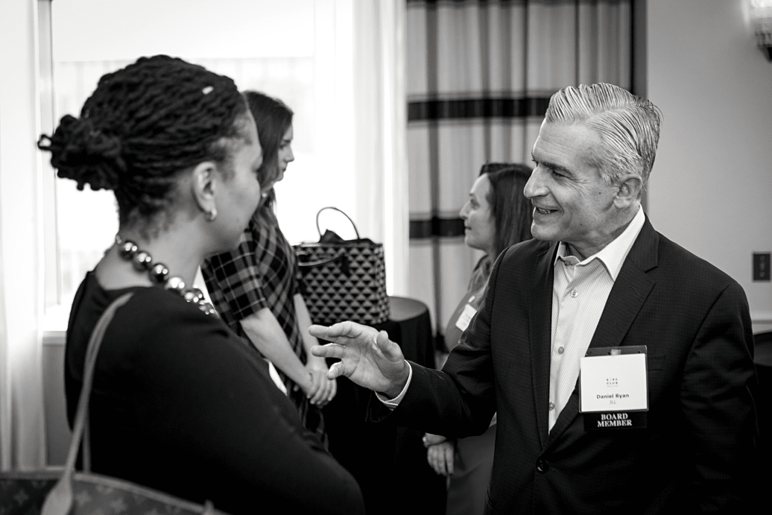 Join Exec Club - Executives’ Club of Chicago